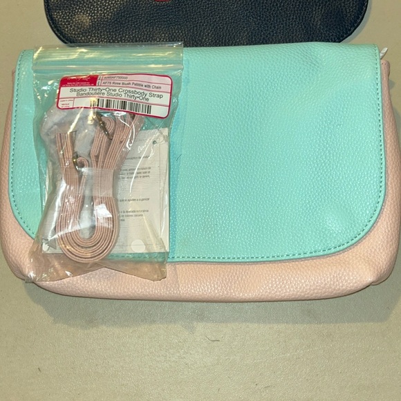 thirty-one | Bags | Studio Thirtyone Classic Crossbody New With 5 ...